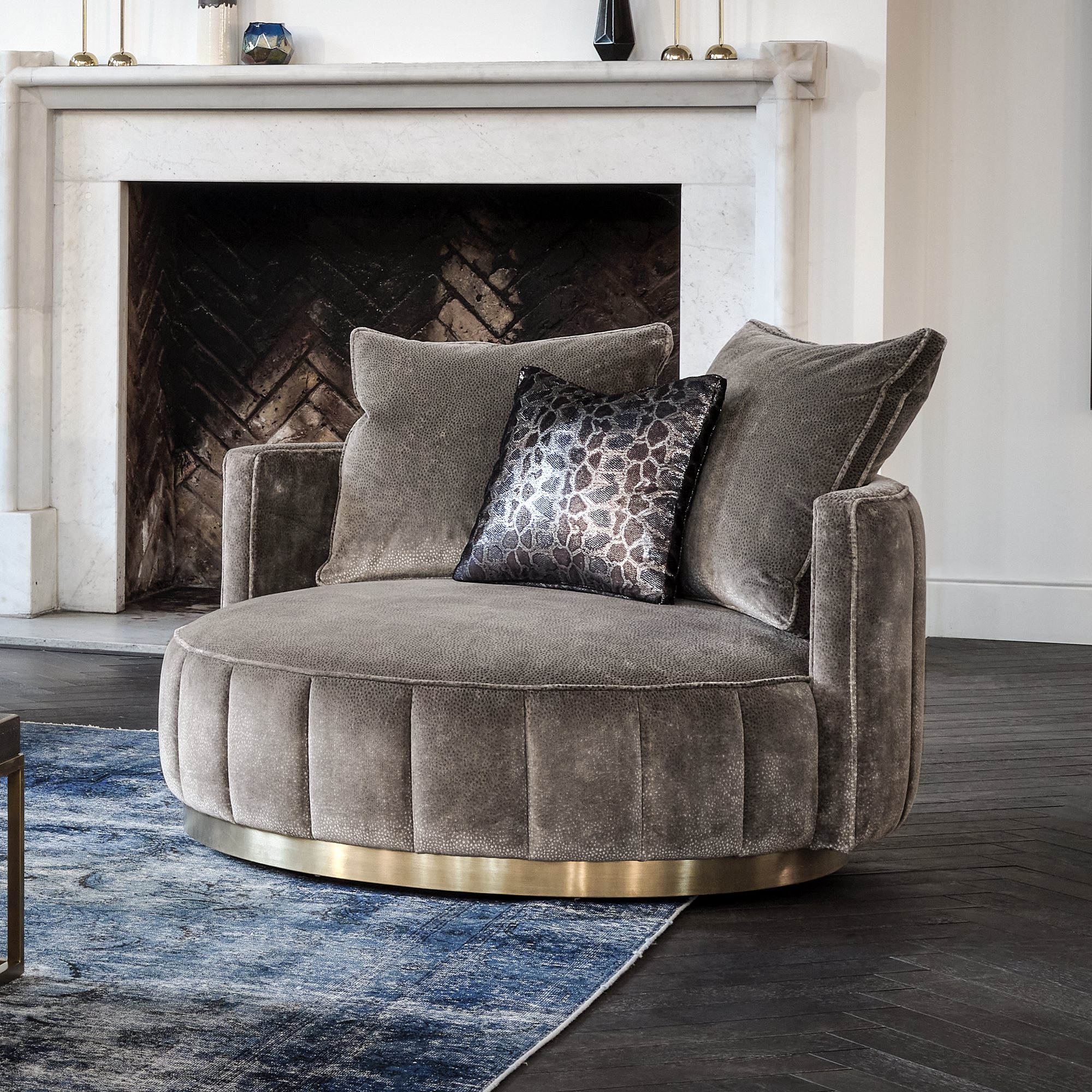 Duresta Arco Swivel Chair • Roomes Furniture & Interiors