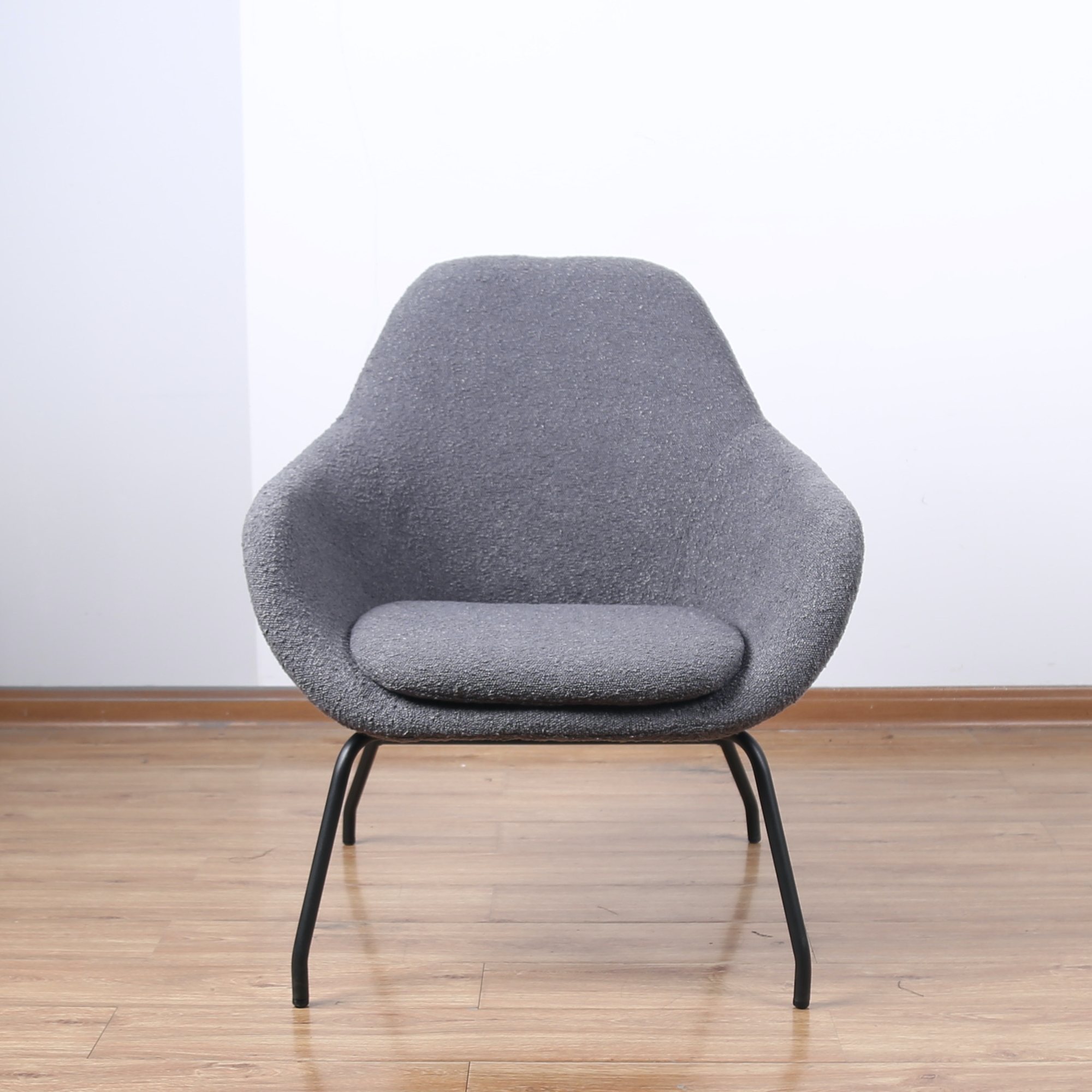 Moby Chair (Grey) • Roomes Furniture & Interiors