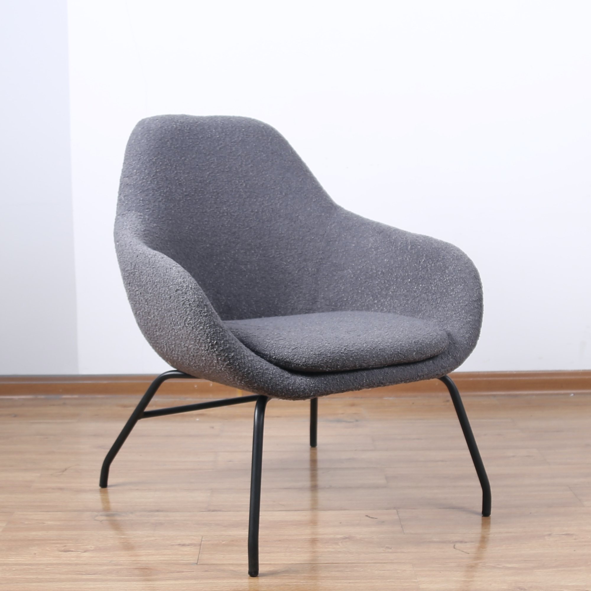 Moby Chair (Grey) • Roomes Furniture & Interiors