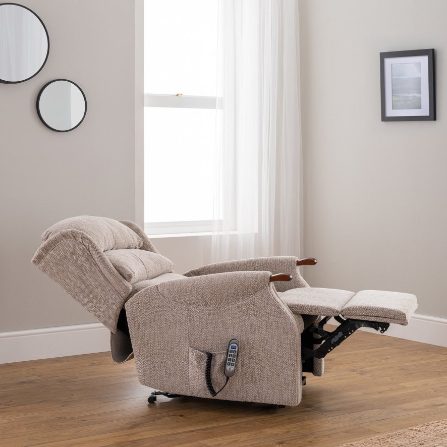 Petite recliners for elderly store